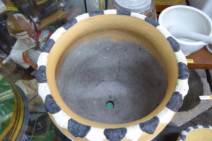 MID CENTURY CONCRETE PLANTER WITH PETAL RIM, YELLOW - Mark Denver